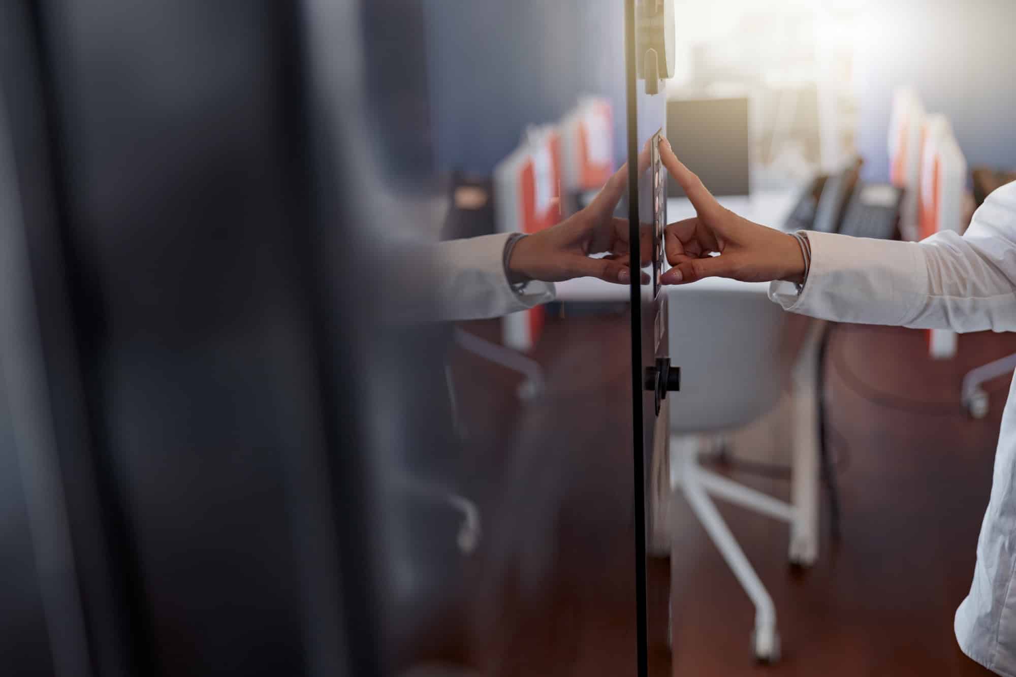 Simple Disaster Recovery Plan: 5 Essential Steps 2025